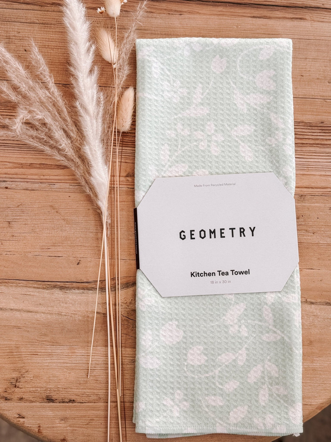 GEOMETRY TOWELS